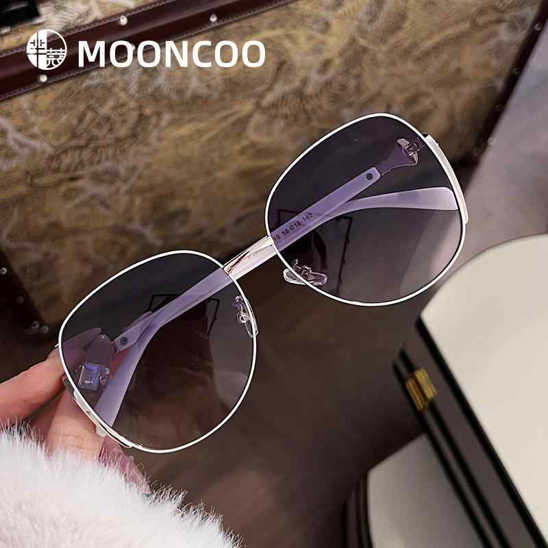 ・镜片颜色: 灰色・镜架颜色: 灰色・透射比分类: 2类/遮阳镜・偏光: 対応・眼镜结构: 全框・抗UV等级: UV400・适用场景: 防晒, 垂钓, 旅行, アウトドアスポーツ, サイクリング, ファッション, ドライブ, ステージ, パ...