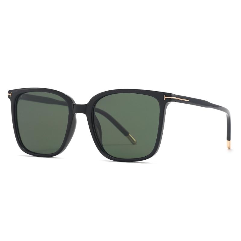 ・レンズカラー: グレー・フレームカラー: ブラック・透過率分類: 3・眼鏡構造: フルリム・UVカット: UV400・適用シーン: 日焼け防止、釣り、旅行、アウトドアスポーツ、サイクリング、ファッション、運転、舞台、パーティー・スタイル:...