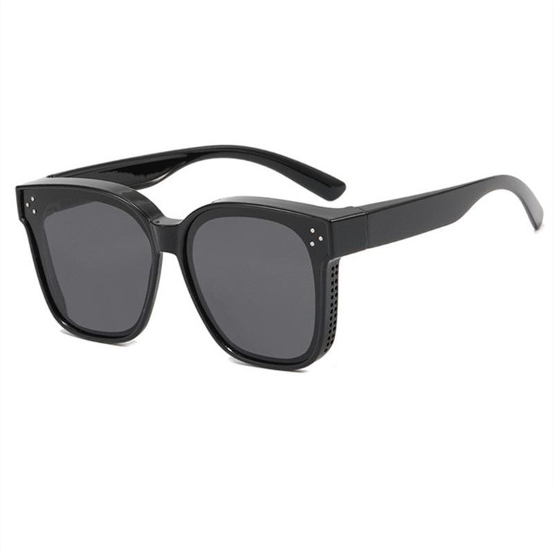 ・カテゴリ: サングラス・レンズカラー: グレー・フレームカラー: ブラック・UVカット: UV400・対象: ユニセックス・フレームタイプ: フルリム・レンズ素材: TAC・フレーム素材: PC・スタイル: 百搭, エレガント, カジュア...