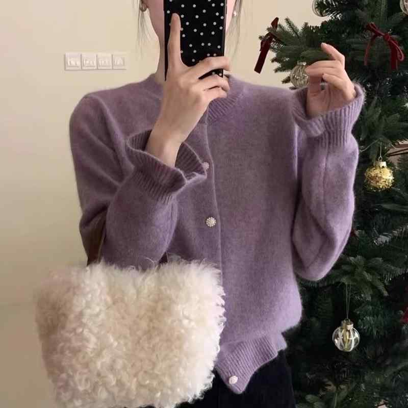 ・カテゴリ: カーディガン・素材: ニット、ポリエステル・柄: 無地・厚さ: 普通・組み合わせ: シングル・スタイル: カーディガン・シルエット: ゆったり・袖: レギュラー袖、長袖・ネックライン: ラウンドネック・着丈: ミドル丈 (50...