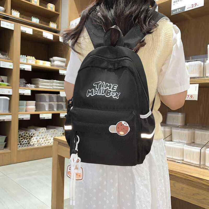 ・カラー: レッド、カーキ、オレンジ、グリーン、ピンク、ブラック・対象性別: 男性・素材: ポリエステル・スタイル: ジェンダーレス・皮の特徴: ナイロン・容量: 20～35L・機能: 防水・対応PCサイズ: 35.56cm・柄: アルファ...