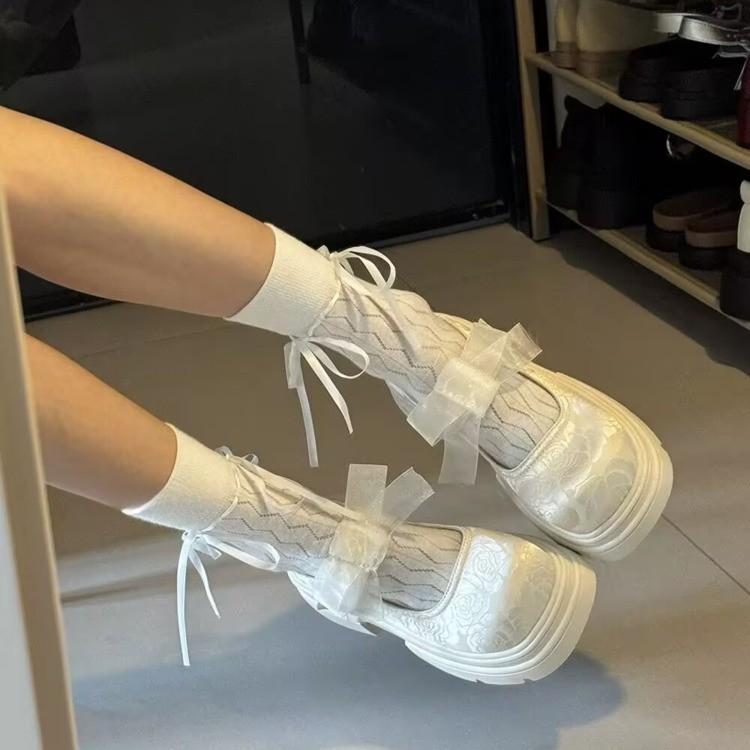 ・カラー: 米白色, ブラック・サイズ: 35, 36, 37, 38, 39, 40・流行の要素: スパンコール・靴のつま先の形状: ラウンドトゥ・スタイル: 日本の・アッパー素材: 合成PU・革の特徴: トリミング・ヒールの高さ: ハイ...