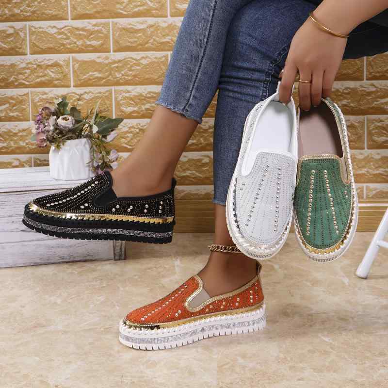 ・商品カテゴリ: ローファー・カラー: ホワイト, ブラック, グリーン, オレンジ・サイズ: 36, 37, 38, 39, 40, 41, 42, 43, 44, 45・流行の要素: 厚底・靴のつま先の形状: ラウンドトゥ・スタイル: ...