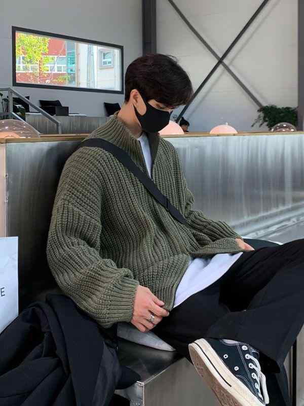 ・カテゴリ: カーディガン・スタイル: 韓国風・シルエット: ルーズ・襟の形: 立ち襟・袖丈: 長袖・厚さ: 普通・特徴: 配色・対象年齢: 18-24歳・対象年齢: 成人・素材: ポリエステル100%・対象: 青少年・対象: 男性・用途:...