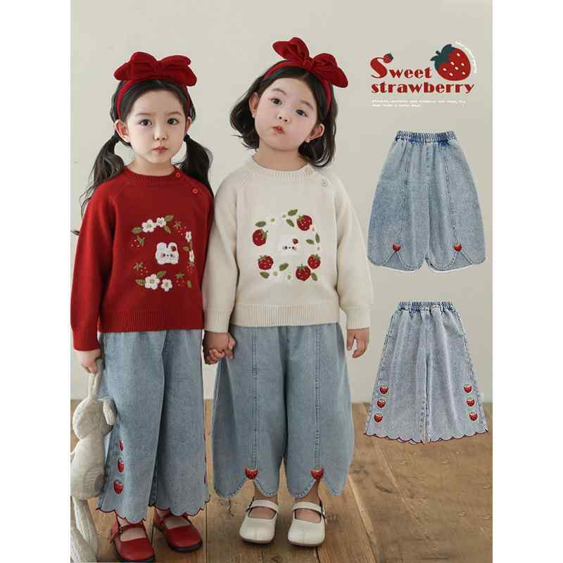 ・スタイル: 韓国版・生地名: 綿・安全等級: A類・パンツ丈: 9分丈・主な生地の成分: 綿90%・対象: 子供(3~8歳、100~140cm)・種類: ジーンズ・股: 閉じ・生地加工: 柔らか・柄: 無地・写真: モデル着用・要素: か...