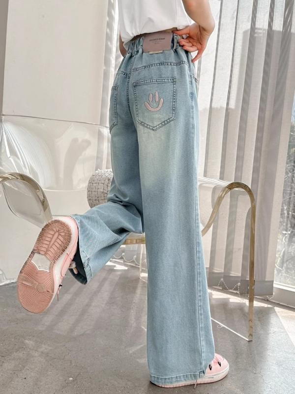 ・スタイル: カジュアル・生地の名称: デニム・安全レベル: B・パンツ丈: ロング・主な生地の組成: 綿・対象: 女の子・対象年齢: 8歳以上・タイプ: ベーシック・股開き: なし・生地の加工: ソフト加工・柄: 無地・写真: モデル実写...