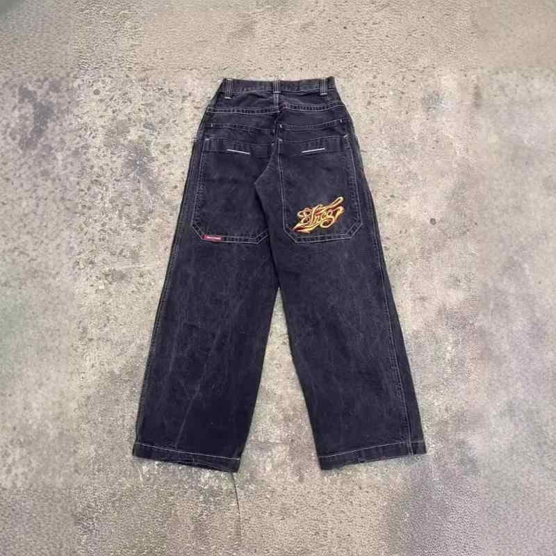 output: ・商品カテゴリ: デニムパンツ・スタイル: その他・種類: ベーシック・パンツタイプ: ストレート・特殊加工: 刺繍・パンツ丈: フルレングス・ウエスト: ハイウエスト・フロント: ジッパーフライ・厚さ: 普通・対象: 青年...