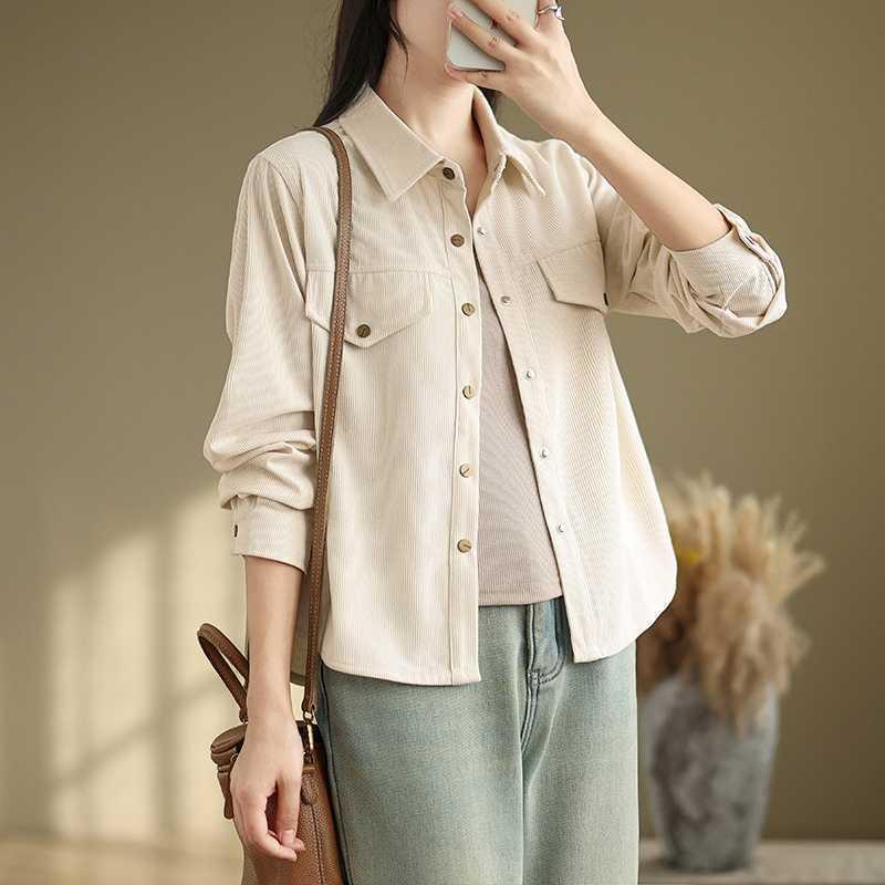 ・素材: ポリエステル・袖丈: 長袖・スタイル: カジュアル・柄: その他・版型: レギュラー・着丈: ミドル・襟: 襟付き・袖: レギュラー袖・流行のデザイン: ポケット・カラー: ベージュ、ネイビー・サイズ: S、M、L、XL、XXL・...