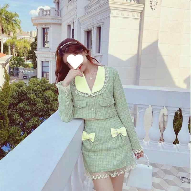 ・スカート丈: ロング・流行の要素: 蝶結び、切り替え、ファスナー・生地の名称: ツイード/ポリエステル・主な生地の組成: ポリエステル95%以上・カラー: ライトグリーン（ジャケット＋スカート）、ライトグリーン（ジャケット）、ライトグリー...