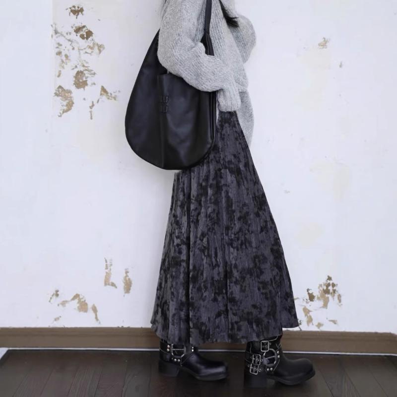 ・柄: プリント・加工: プリーツ・素材: ポリエステル・スカート丈: ミモレ丈・デザイン: プリーツスカート・カラー: グレー、ブラウン・サイズ: S、M、L・スタイル: 通勤・生地の伸縮性: なし・スカートの種類: フレアスカート・主素...