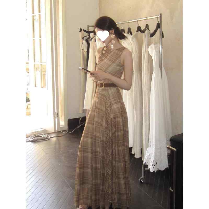 ・柄: 格子柄・スタイル: エレガント、オフィススタイル・カテゴリ: ワンピース・素材: ポリエステル・スカート丈: ミモレ丈・スカートタイプ: Aライン・ネックライン: ラウンドネック・袖丈: ノースリーブ・ウエスト: ゴムウエスト・カラ...