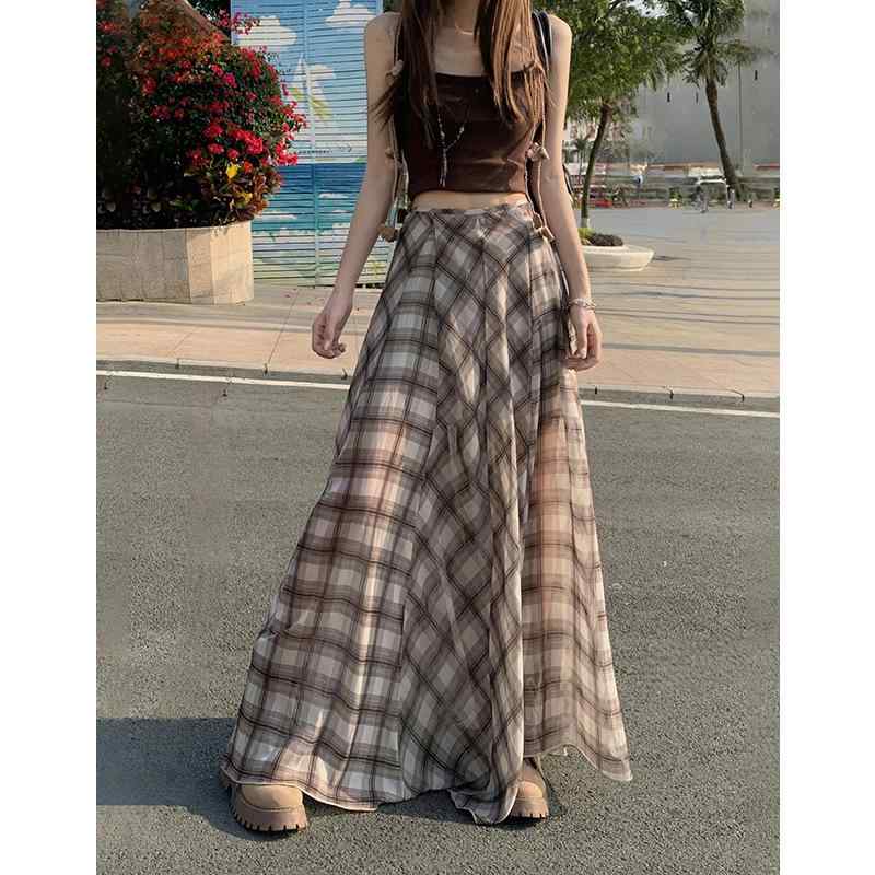 ・柄: ストライプ、格子・加工: 防しわ加工・素材: デニム・主素材: ポリエステル・スカート型: デニムスカート・スカート丈: ロングスカート・デザイン: 不規則・カラー: ブラウンチェック・サイズ: XS、S、M、L、XL（大きめ）・ス...