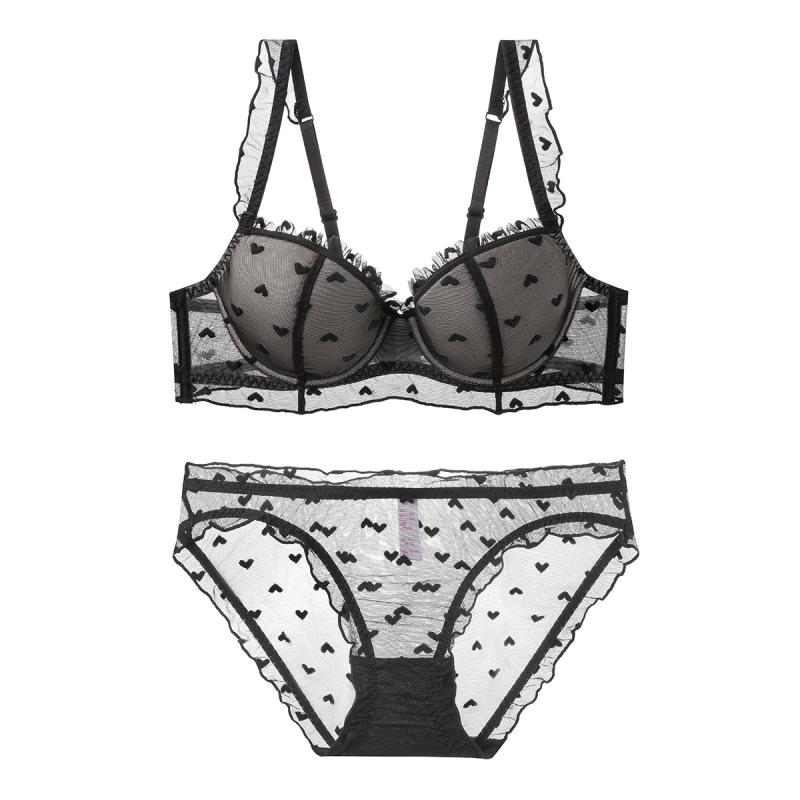 ・項目名: 素材・値: レース、ナイロン、ポリエステル・項目名: カップ・値: 3/4カップ・項目名: パッド・値: 薄型パッド・項目名: 肩紐・値: 固定ダブル肩紐・項目名: ホック・値: 後ろダブルホック・項目名: 機能・値: 通気性、...