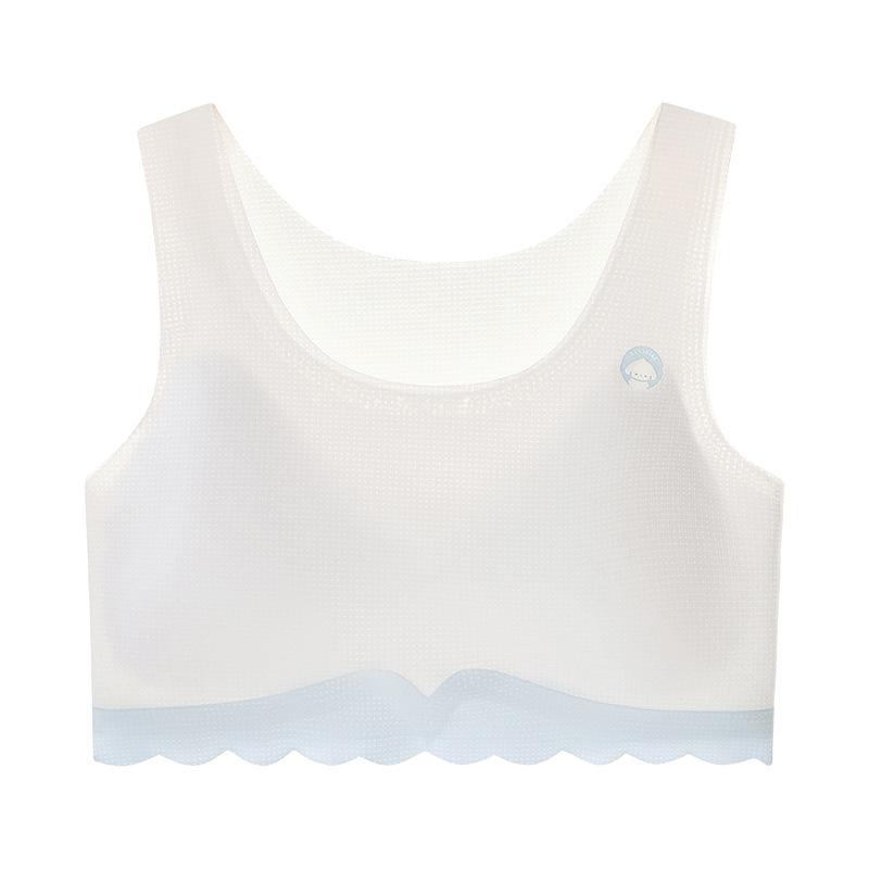 ・対象: 12～15歳・生地: アイスシルク・スタイル: 背心式・主な生地成分: ナイロン・裏地成分: ナイロン・裏地成分の含有量: 50～70%・カップタイプ: フルカップ・モールドカップタイプ: 薄型モールドカップ・モールドカップ生地:...