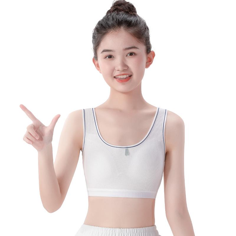 ・対象者: 15歳以上・素材: 綿・スタイル: スポーティ・カップタイプ: フルカップ・モールドカップ: 薄型・モールドカップ素材: 綿・ワイヤー: なし・ホック: なし・ストラップ: 固定・機能: 通気性、美背、吸汗、横漏れ防止、快適性・...