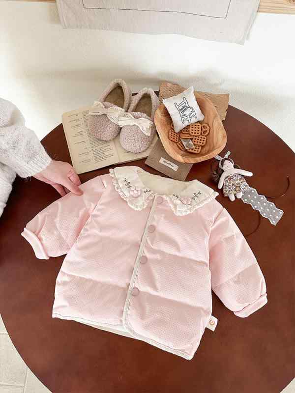 ・性別: 女児・スタイル: 韓国・柄: 花柄・素材: 化繊・対象年齢: 1~3歳 (80~100cm)・袖丈: 長袖・着丈: 短め・フィット: ぴったり・主な素材: ポリエステル・主な素材の含有量: 100%・裏地: ポリエステル・裏地の含...