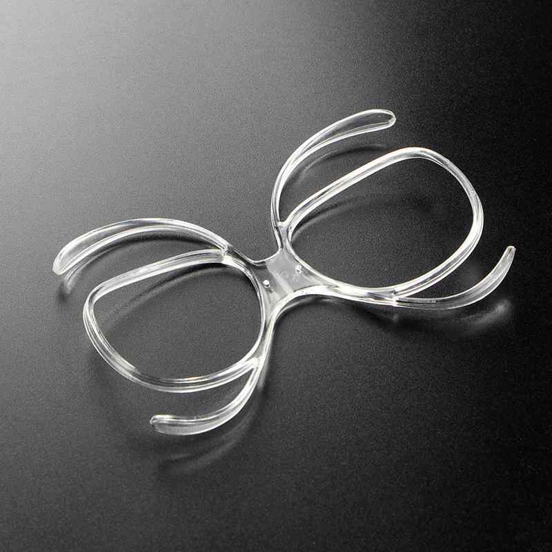 ・カテゴリ: スキーゴーグル用インナーフレーム・素材: TR90・対象: 成人・機能: 視力矯正・カラー: クリア・層数: 2層・防曇: なし・近視対応: 対応