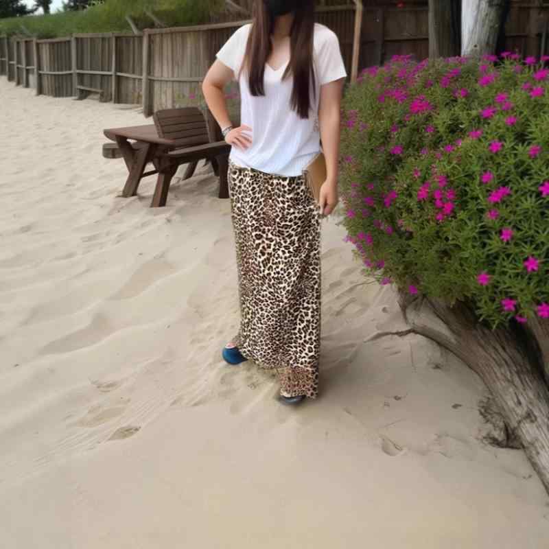 ・柄: 豹柄・加工: プリント・素材: ポリエステル・スカート型: 包臀スカート・スカート丈: ロングスカート・特徴: 配色・カラー: 花柄・サイズ: S, M, L, XL・スタイル: ストリート, 欧米風・スカート種類: 半身スカート・...