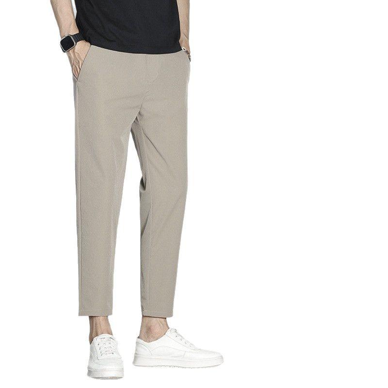 カテゴリ: カジュアルパンツ スタイル: シンプル パンツ丈: 9分丈 股上: ミドルウエスト ベルト: なし 厚さ: 薄手 柄: 無地 フィット: ルーズ 対象年齢: 成人 対象: 男性 素材: ストレッチ素材 主な生地: ナイロン 主な...