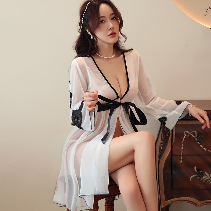 ・スタイル: 露乳装・素材: ポリエステル・対象: 女性・カラー: ホワイト、米黄色・サイズ: 均码(40-62.5kg)・主素材の含有量: 90%-95%