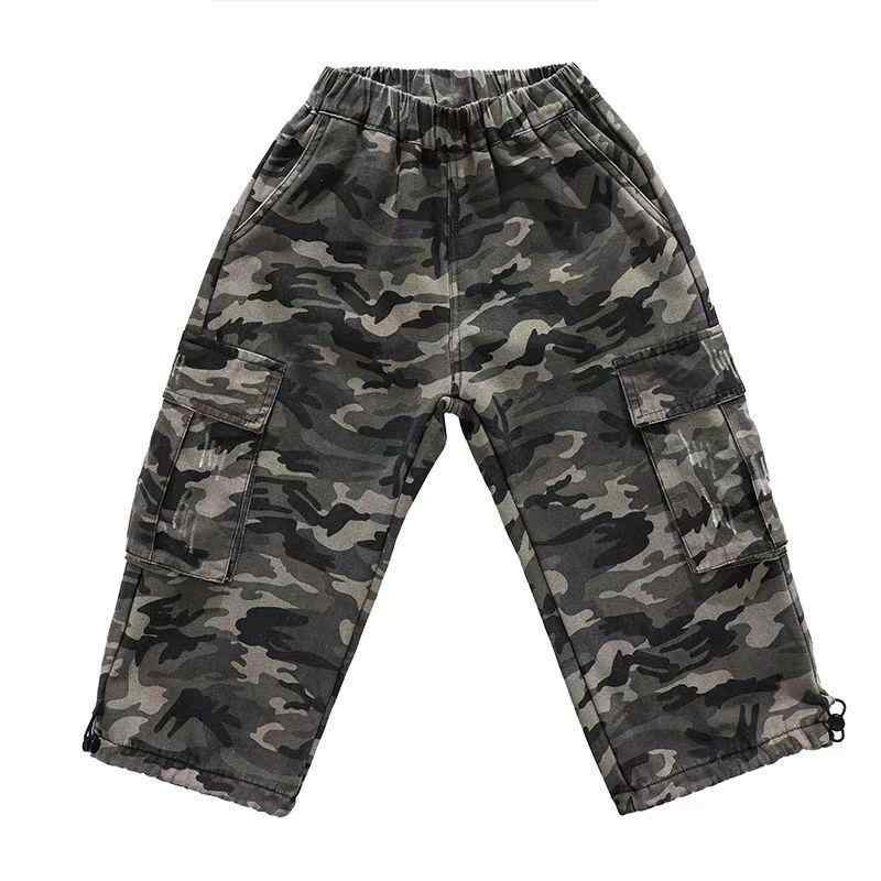 ・スタイル: カジュアル・生地: コーデュロイ・安全等級: B類・パンツ丈: 長ズボン・主な素材: ウサギの毛・対象: 男の子・対象年齢: 新生児 (0~1歳、80cm以下)・シーズン: 春、秋・タイプ: 基本・カラー: 迷彩カーゴパンツ、...