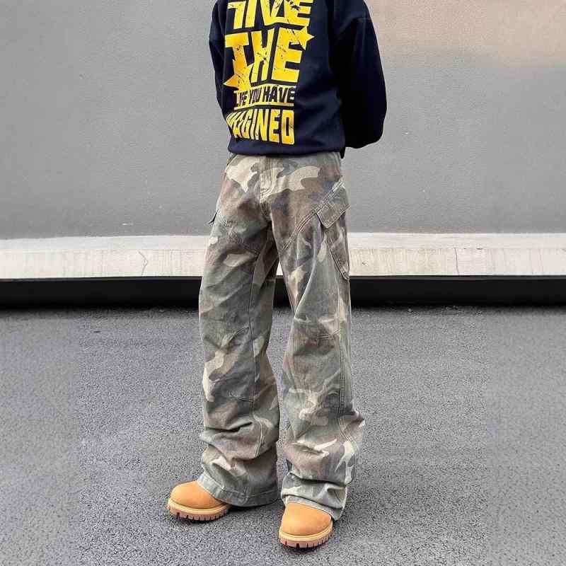 ・カテゴリ: ジーンズ・スタイル: ストリート・パンツの種類: ワークパンツ・対象年齢: 18-24歳・パンツのシルエット: ストレート・加工: ウォッシュ加工・パンツ丈: フルレングス・ウエスト: ミドルウエスト・フロント: ジッパーフラ...