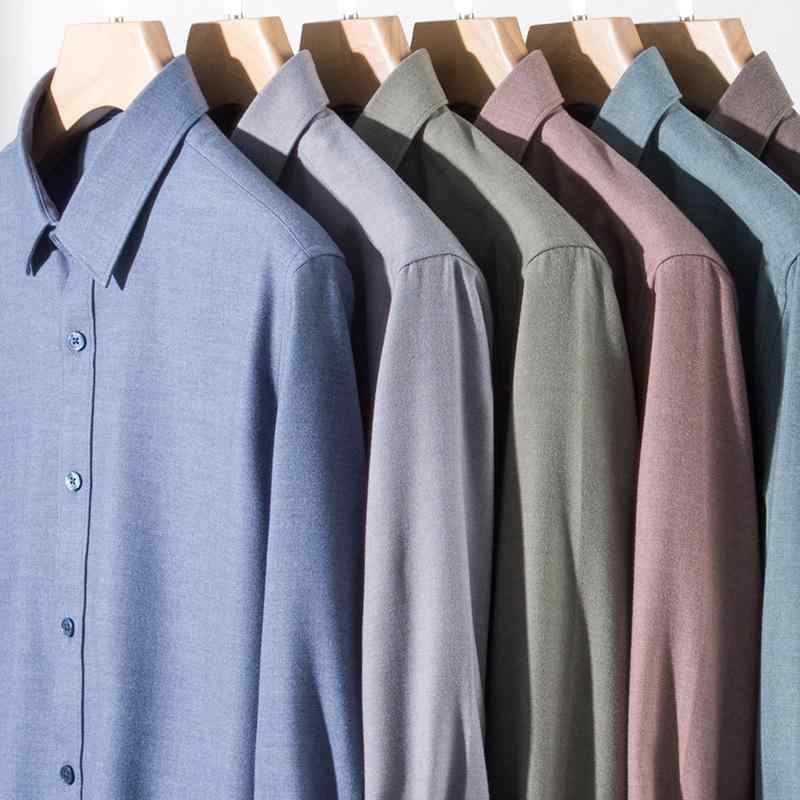 ・商品カテゴリ: シャツ・スタイル: カジュアル・対象年齢: 成人・対象: 青年・袖丈: 長袖・柄: 無地・生地: モーダル・素材: ポリエステル48.9%、モーダル41.7%、綿羊毛7.3%、スパンデックス2.1%・厚さ: 普通・タイプ:...