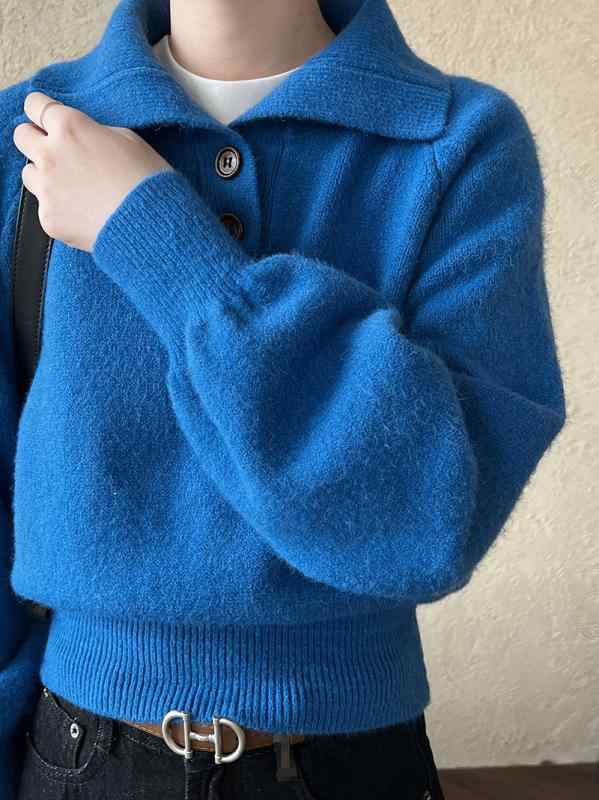 ・カテゴリ: ニット・スタイル: カジュアル、韓国風・素材: 绵羊绒、再生繊維・柄: 無地・厚さ: 普通・組み合わせ: 単品・タイプ: プルオーバー・シルエット: ウエストシェイプ・袖のタイプ: ドロップショルダー・ネックライン: ホルター...