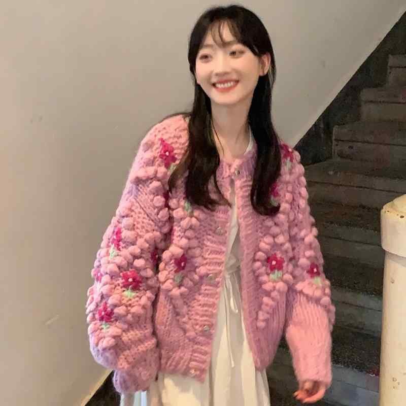 ・カテゴリ: カーディガン・スタイル: きれいめ・柄: 無地・生地: その他・素材(表地): スパンデックス・素材(表地)含有量: 30%以下・素材(裏地): スパンデックス・素材(裏地)含有量: 30%以下・厚さ: 普通・着丈: ミドル丈...