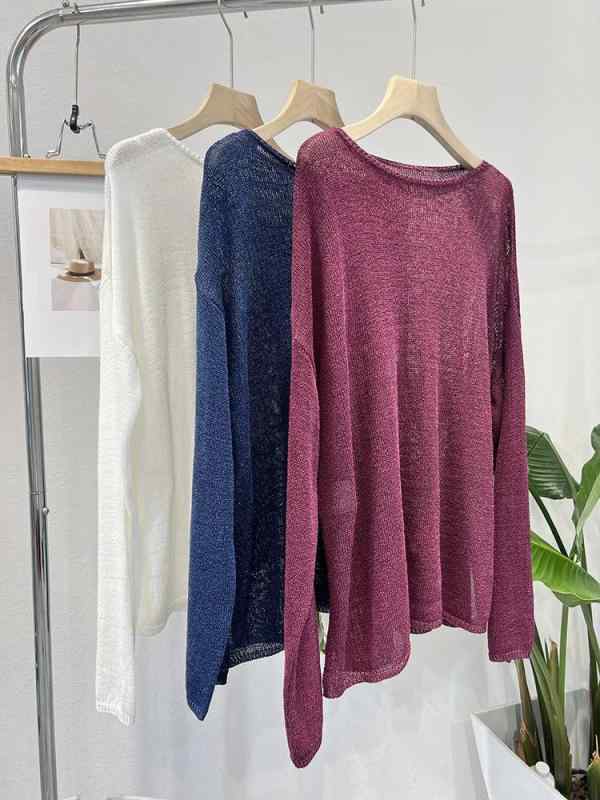 ・項目名: カテゴリ・値: セーター・項目名: 素材・値: その他、スパンデックス・項目名: 袖丈・値: 長袖・項目名: ネックライン・値: ポロ襟・項目名: 袖のタイプ・値: レギュラー・項目名: カラー・値: ワインレッド、ブルー、ホワ...