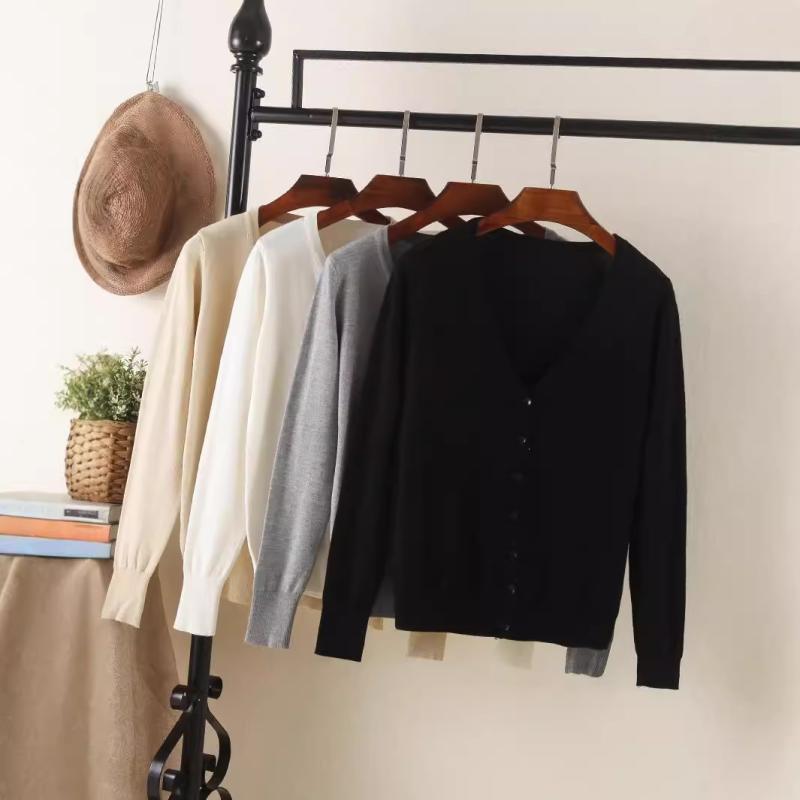 ・素材: 錦綸、牦牛绒、氨纶・柄: 無地・厚さ: 薄手・組み合わせ: 単品・スタイル: カーディガン・シルエット: ゆったり・袖丈: 長袖・ネックライン: ポロネック・着丈: 普通(50cm<着丈≤65cm)・カラー: ホワイト、レッ...