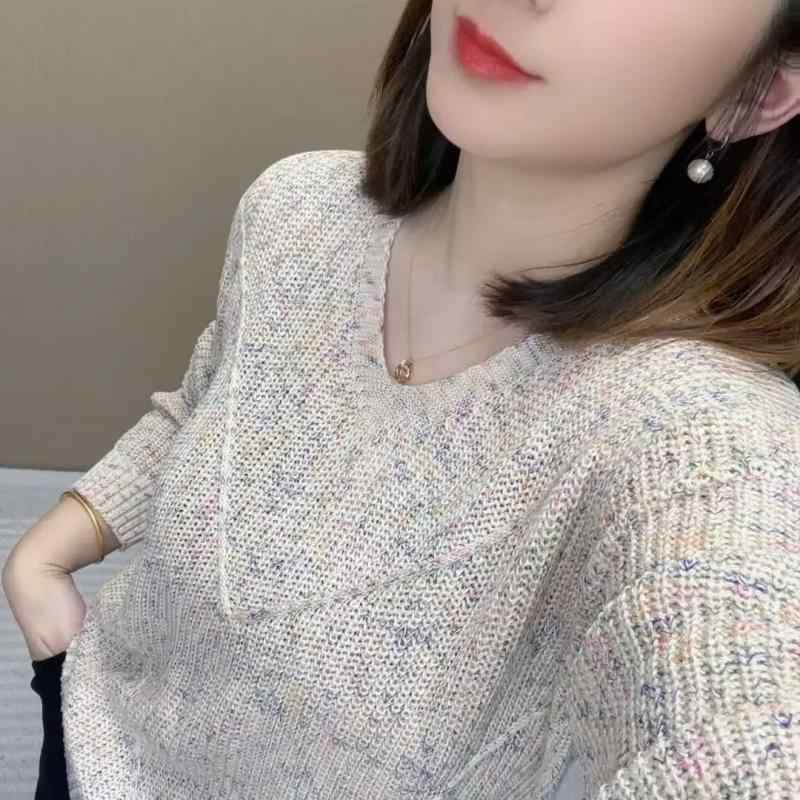 カテゴリ: セーター スタイル: 私服、御姐風 柄: 無地 ネックライン: POLOネック 袖丈: 長袖 袖型: プリンセススリーブ カラー展開: 星空コーヒー(Vネック), 星空ベージュ(Vネック), 星空パープル(Vネック), 星空コー...