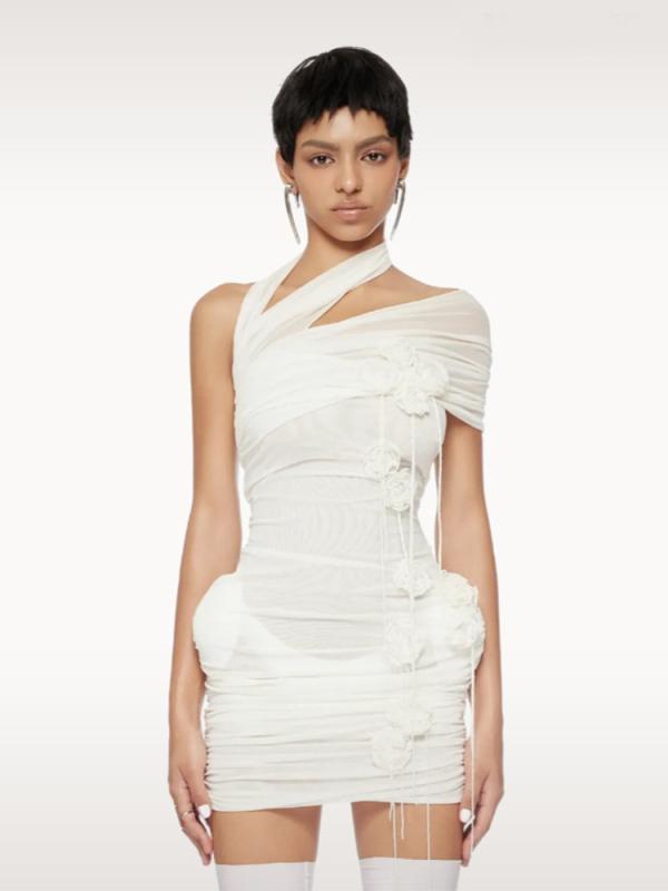 ・素材: ポリエステル・柄: 花柄・スタイル: 挂脖款・スカート丈: ミニ・スカート型: 包臀スカート・ネックライン: ノースリーブ・袖丈: ノースリーブ・ウエスト: ハイウエスト・装飾: 立体・カラー: ホワイト・サイズ: XS、S、M、...