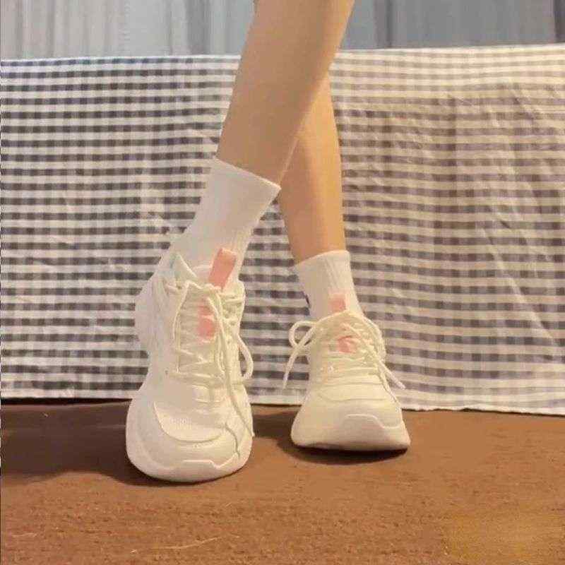 ・商品カテゴリ: スニーカー ・スタイル: 韓国 ・対象: 女性 ・靴の素材: メッシュ ・つま先の形状: ラウンドトゥ ・ヒールの高さ: 3〜5cm ・カラー: 白ピンク ・サイズ: 35, 36, 37, 38, 39, 40 ・機能:...