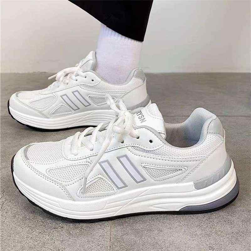 ・カテゴリ: スニーカー・対象年齢: 18-40歳・スタイル: 韓国風・機能: 厚底、通気性、軽量・性別: 男性・デザイン: 無地、ストライプ・アッパー素材: メッシュ・ソール素材: EVA・着用タイプ: スリッポン・人気要素: ステッチ、...