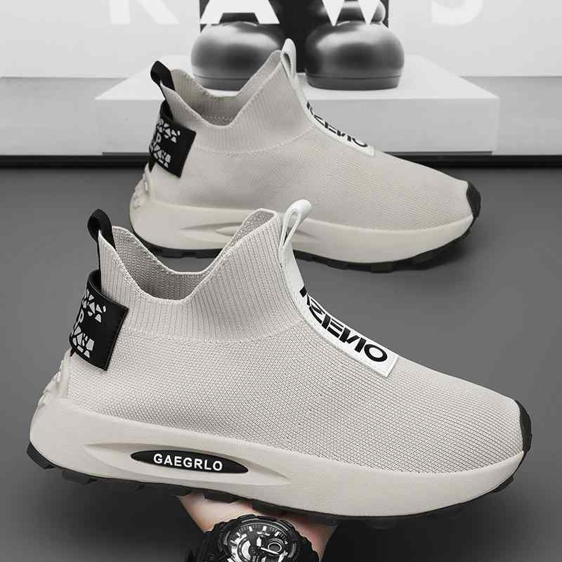 ・商品カテゴリ: スニーカー・対象年齢: 青年（18～40歳）・スタイル: 韓国風・機能: 厚底、通気性・適合シーズン: 夏、春、秋・対象: 男性・パターン: 無地・アッパー素材: メッシュ・ソール素材: ゴム・用途: スポーツ全般・履き方...