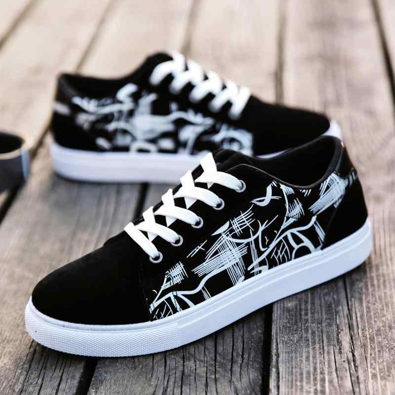 ・カテゴリ: ローファー ・対象年齢: 青年（18～40歳） ・流行の要素: ステッチ ・スタイル: 青春トレンド ・性別: 男性 ・柄: 配色 ・靴の素材: 布 ・つま先の形状: 尖頭 ・ヒールの高さ: フラット ・機能: 耐摩耗性 ・靴...