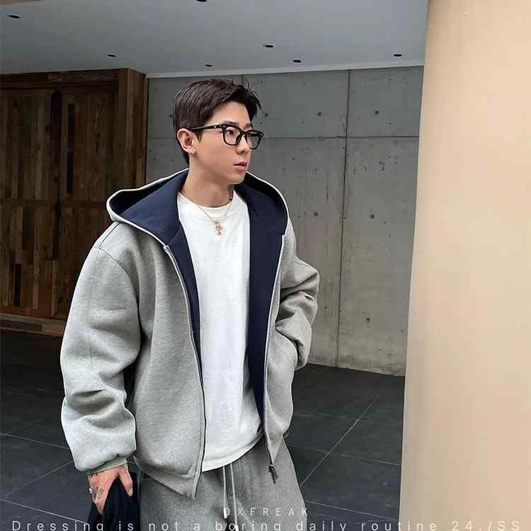 ・カテゴリ: スウェット/トレーナー・スタイル: カジュアル・対象年齢: 成人・対象: メンズ・袖丈: 長袖・ネックライン: 立ち襟・柄: 配色・主な素材: ポリエステル繊維81-90%・袖のタイプ: ドロップショルダー・フィット: ルーズ...