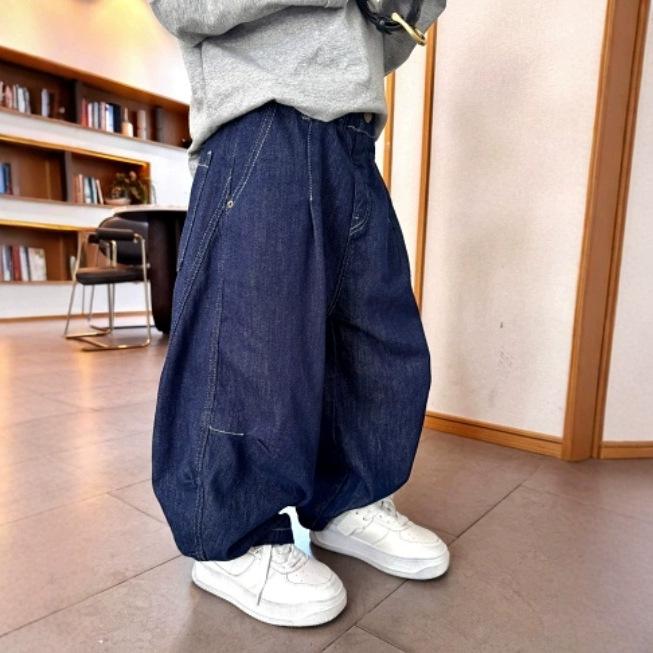 ・スタイル: カジュアル・生地: デニム・安全レベル: B・パンツ丈: ロングパンツ・主な素材: 綿65%、ポリエステル30%、ビスコース3%、スパンデックス2%・対象: 男の子・対象年齢: 3～8歳 (100～140cm)・種類: カジュ...