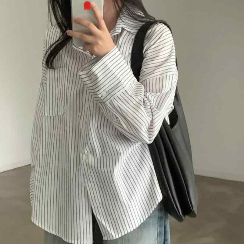 ・カテゴリ: シャツ・主な素材: ポリエステル70-80%・袖丈: 長袖・スタイル: 通勤風・フィット: ゆったり・ネックライン: スタンドカラー・袖: 標準袖・柄: ストライプ・カラー展開: ストライプ・サイズ展開: S、M、L、XL