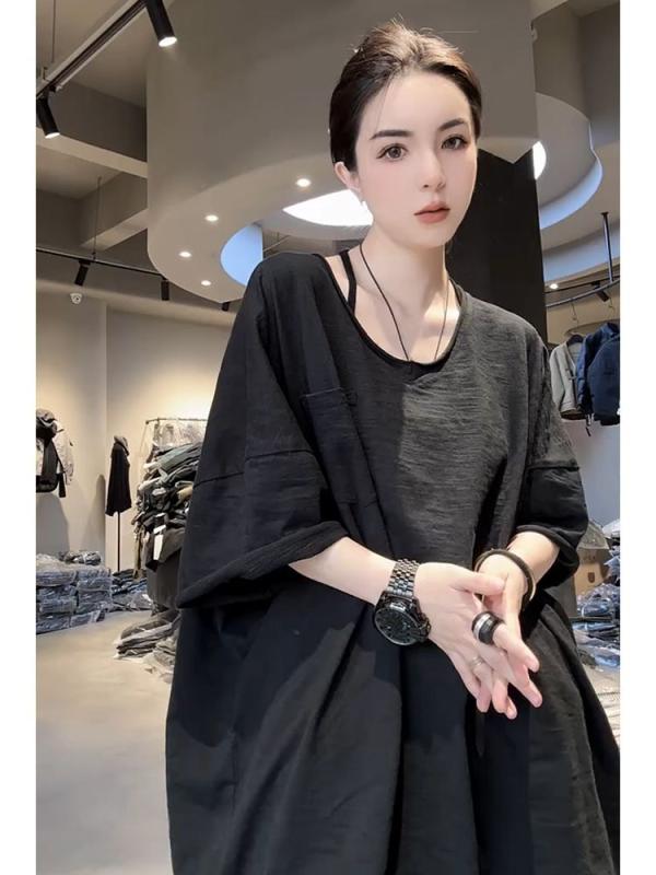 ・カテゴリ: Tシャツ・スタイル: 通勤・主な素材: その他90-95%・柄: 無地・袖丈: 五分袖・版型: ワイド・衣長: 中長丈・ネックライン: クルーネック・袖型: ノーマル・カラー展開: ブラック・サイズ展開: L、XL、2XL、3...