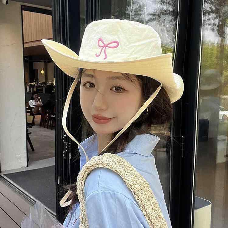 ・カテゴリ: 漁夫帽・スタイル: 日韓、自然、可愛い、甘美、韓国版、小清新・主な素材: ナイロン・流行要素: リボン・帽頂形状: 平頂・帽檐形状: 大檐・カラー展開: 白色、浅緑、玫粉、黒色・機能: 防晒、速乾、通気、防水、遮陽