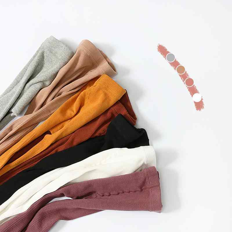 output: ・安全等級: A類・素材: 精梳綿・対象: 女児・種類: 子供用連褲襪・生産地: 浙江・機能: 通気性、吸汗性・丈: 連褲・仕様: かかと有り、足裏無し・厚さ: 中等・柄: ストライプ、格子柄、無地、ドット、レオパード、バイ...