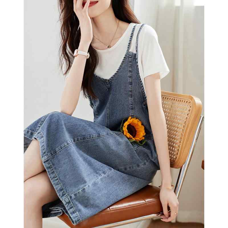 ・素材: 綿、ポリエステル・柄: 無地・スタイル: カジュアル、韓国風・スカート丈: ミディアム・スカートタイプ: Aライン・ネックライン: ラウンドネック・袖丈: ノースリーブ・カラー: デニムブルー・サイズ展開: M、L、XL、2XL・...