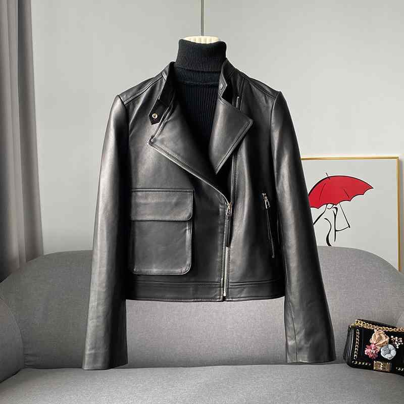 ・項目名: カテゴリ・値: 皮衣/皮夹克・項目名: スタイル・値: 通勤風・項目名: 着丈・値: 短め(40cm以上50cm以下)・項目名: ネックライン・値: 立襟・項目名: 素材・値: 羊皮、皮革・項目名: カラー・値: ブラック、カー...