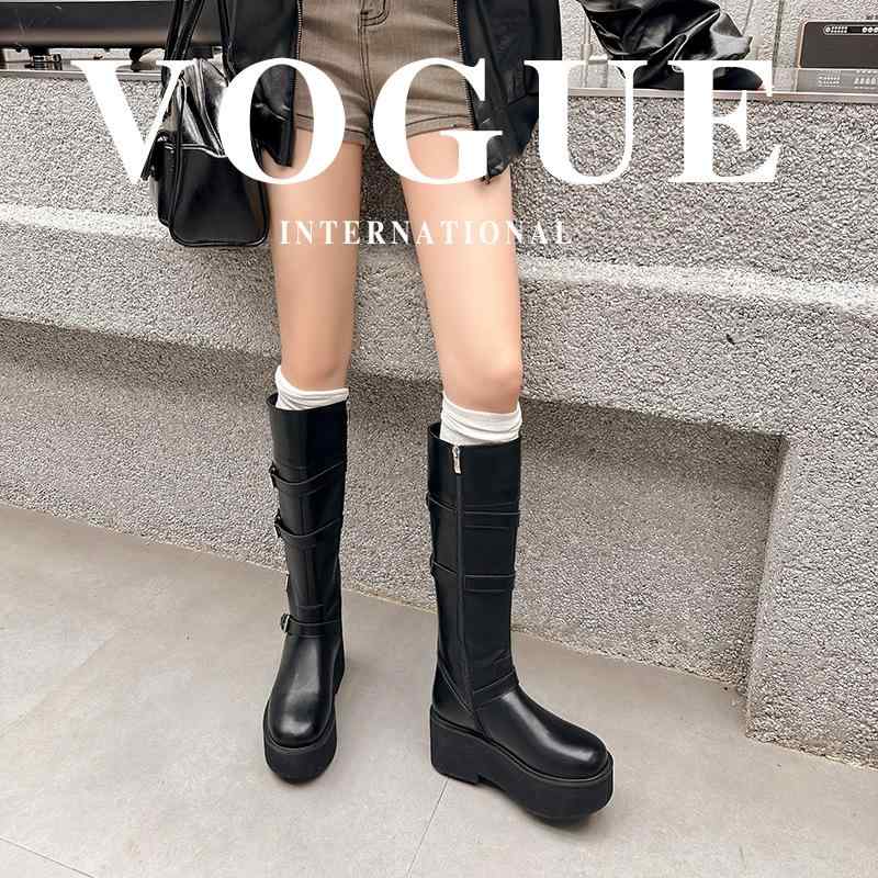 ・項目名: カテゴリ・値: ブーツ・項目名: 対象・値: 成人女性・項目名: スタイル・値: 韓国風・項目名: 靴のつま先の形状・値: ラウンドトゥ・項目名: ヒールの形状・値: 太ヒール・項目名: ヒールの高さ・値: ハイヒール(6-8c...