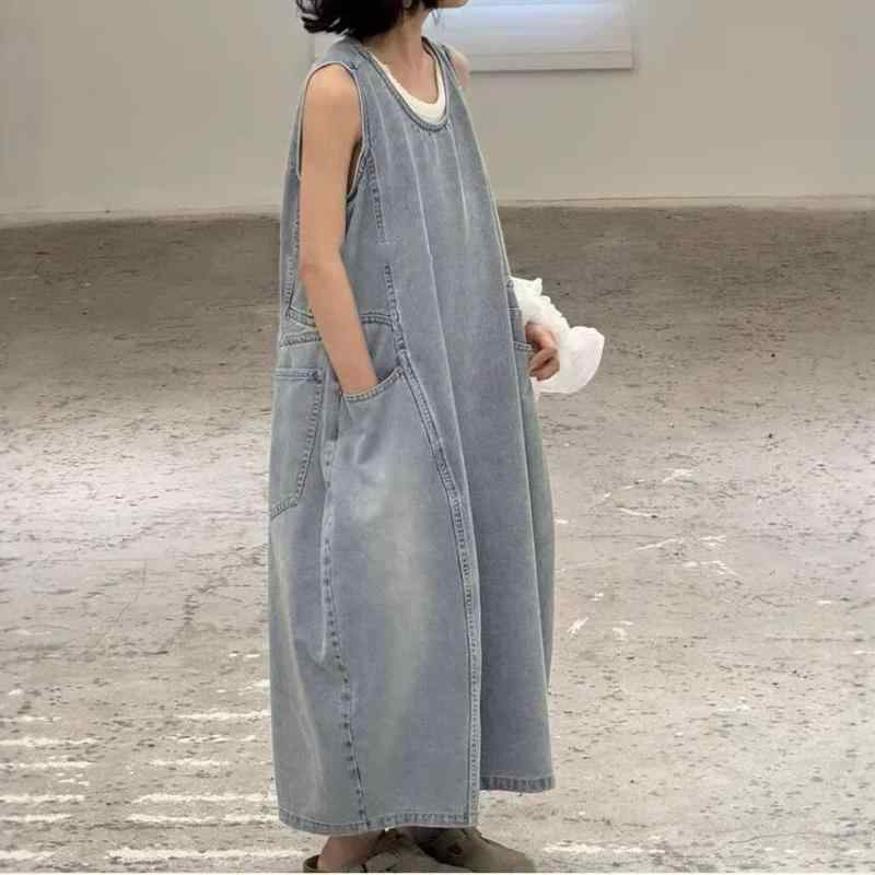 ・スタイル: 韓国版・生地: デニム・スカートの種類: ワンピース・安全レベル: B類・主な生地の組成: ポリエステル繊維(ポリエステル) 80%・対象: 女の子・対象年齢: 中高学年(8歳以上、身長140cm以上)・パターン: その他・袖...