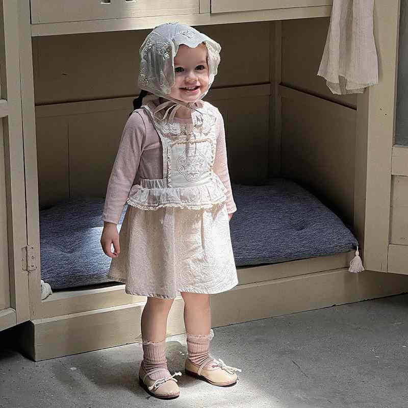 ・カテゴリ: 子供用セットアップ・対象: 女児・スタイル: 韓国風・セット内容: スカート、トップス・対象年齢: 1～3歳 (80～100cm)・シーズン: 春、秋・袖丈: 長袖・フード: なし・生地加工: 柔らか обработка・厚さ...