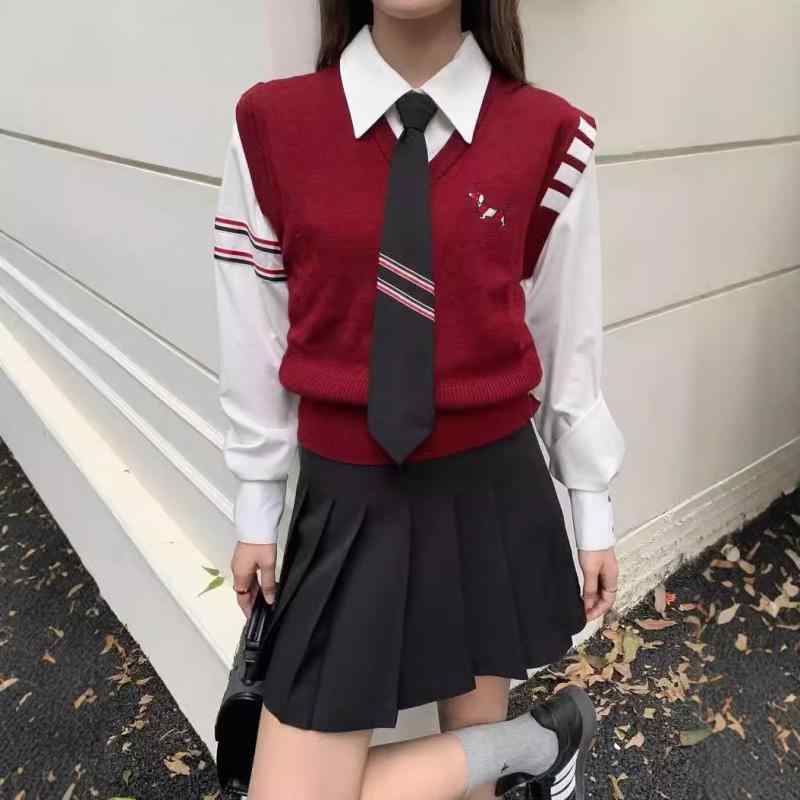 ・カテゴリ: スカートセット・スタイル: 学院風、清新甜美・主な素材: ポリエステル30%以下・袖丈: 長袖・袖型: 通常袖・柄: 動物柄・スカート丈: ミニ・装飾: 3D/立体パターン、刺繍・カラー展開: 黒、ホワイト、赤、グレー・サイズ...