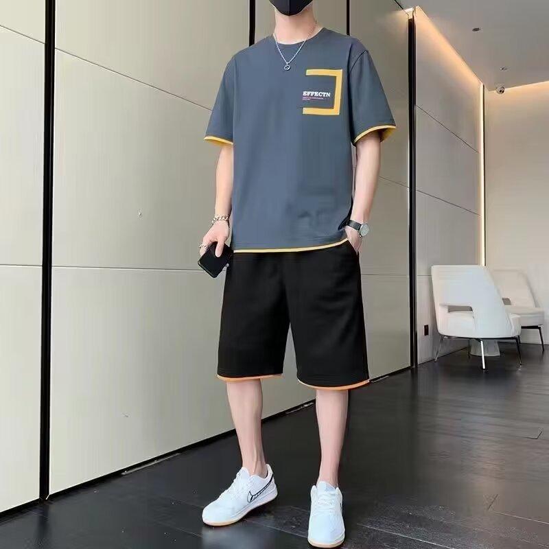 ・カテゴリ: メンズカジュアルセットアップ・スタイル: スポーツ・厚さ: 薄手・パンツ丈: ショートパンツ・トップス: Tシャツ・袖丈: 半袖・フード: なし・対象年齢: 18-24歳・生地: 化学繊維混紡・メイン素材: ポリエステル65%...